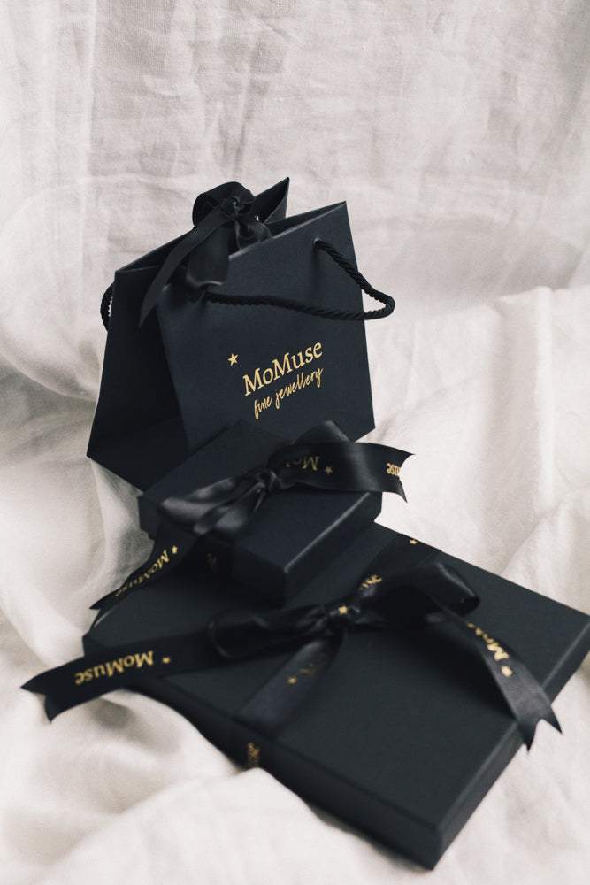 The MoMuse Guide to Bridesmaid Gifts